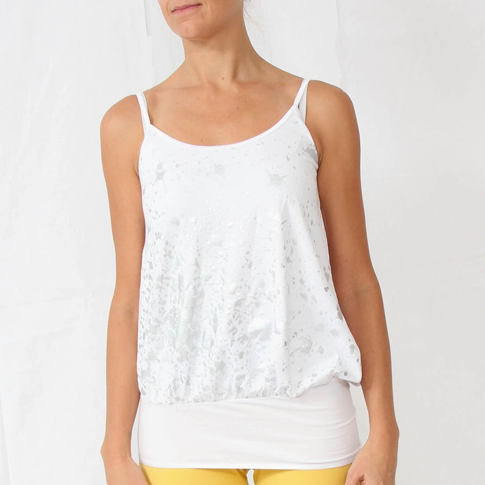 Béranger White Yoga Tunic Top in Organic Cotton by Prancing Leopard ...